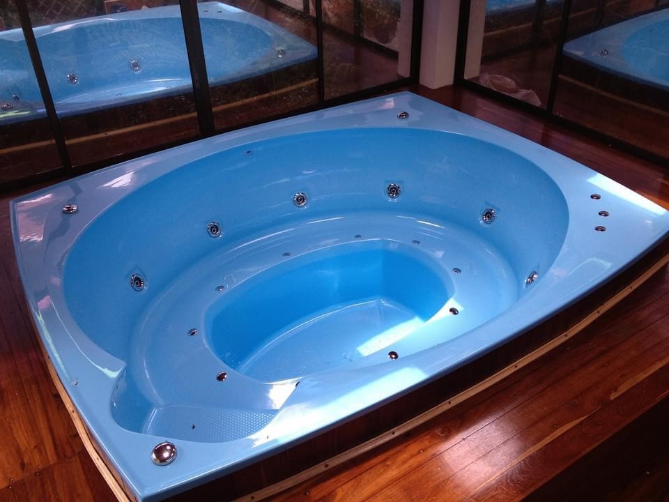 Jacuzzi para 8 personas LUGANO – Piscinas y Servicios Colombia